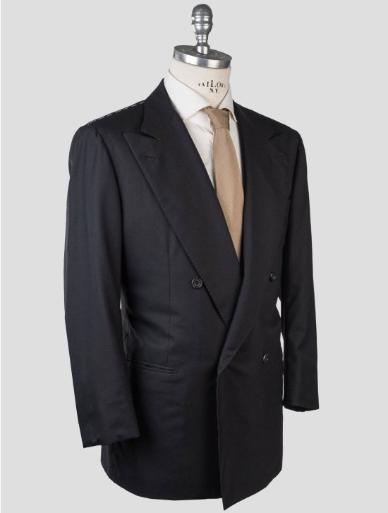 Black Tie Dress Code For Men Explained | IsuiT